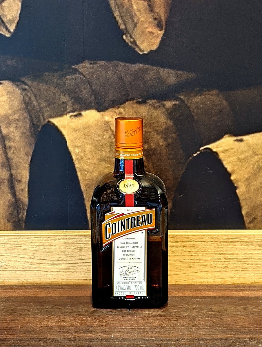 Cointreau Liq 700ml, Liquers. Perth Bottle Shop Online Orders. Local ...